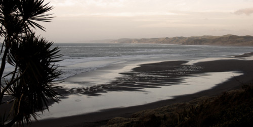 Ngarunui Beach – Raglan 23